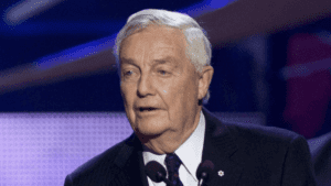 Peter Lougheed: Calgary Native and Prolific Provincial Politician ...